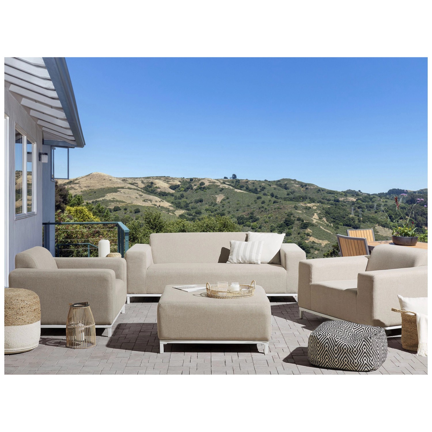 Beliani Lounge-Set Rovigo 5-Sitzer Weisses Gestell mit beigen Polstern ...