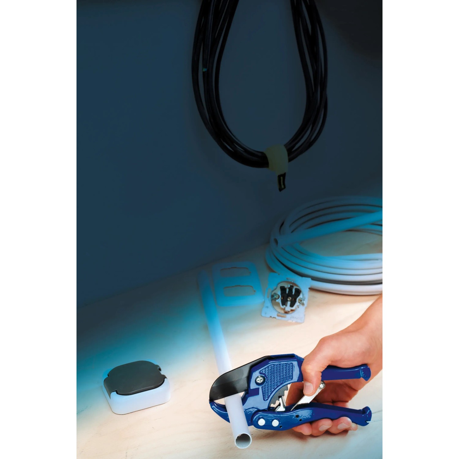 LUX-TOOLS PVC Rohrabschneider Classic 42 mm