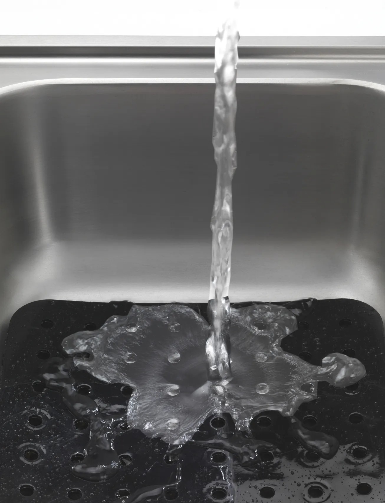 Wenko Spülbeckeneinlage Kristall Kunststoff Schwarz kaufen bei OBI