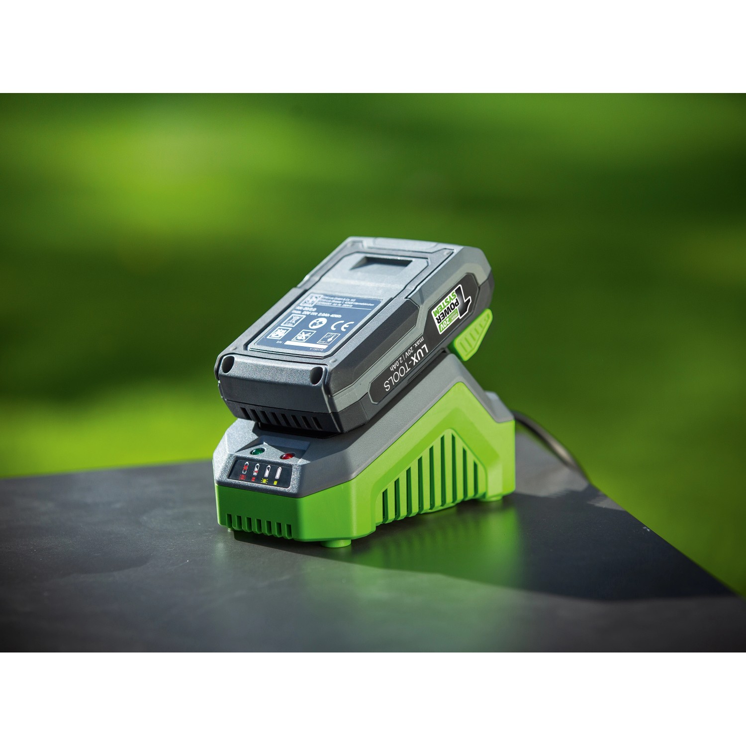 LUX Schnell-Ladegerät 1-fach 20 V kaufen bei OBI