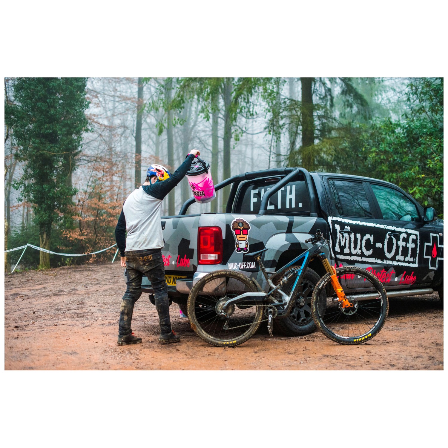 Muc-Off Reinigungsset Bucket Kit 9-tlg. kaufen bei OBI