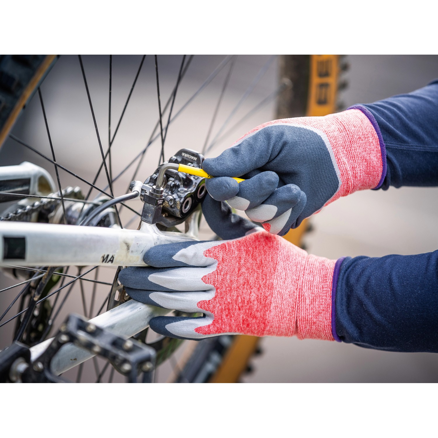 LUX Arbeitshandschuh Super Grip Frauen Gr. 7 kaufen bei OBI