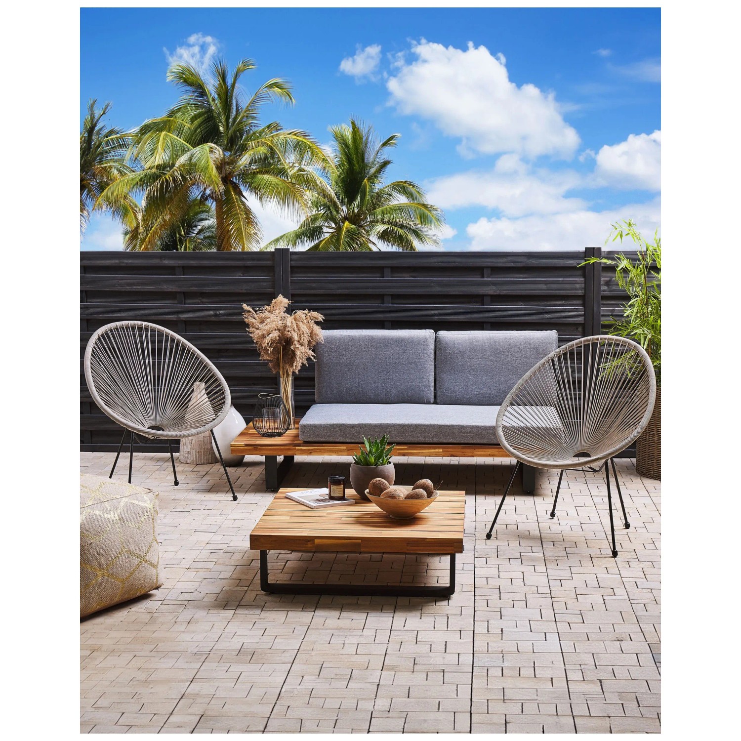 Beliani Gartensessel Acapulco II Polyrattan Hellgrau 2 Stk.