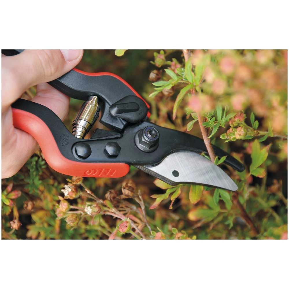 Felco Gartenschere 160S kaufen bei OBI