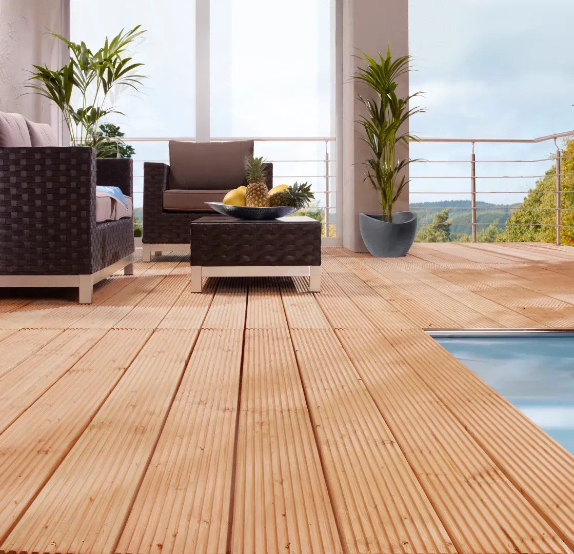 Bodendiele Douglasie mit Anti-Rutsch-Nutung 200 x 14,5 cm / Stärke 28 ...